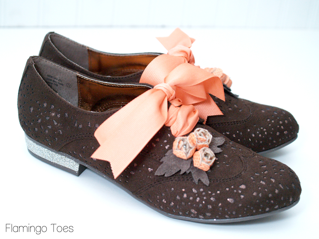 Simple & Sweet Shoe Refashion