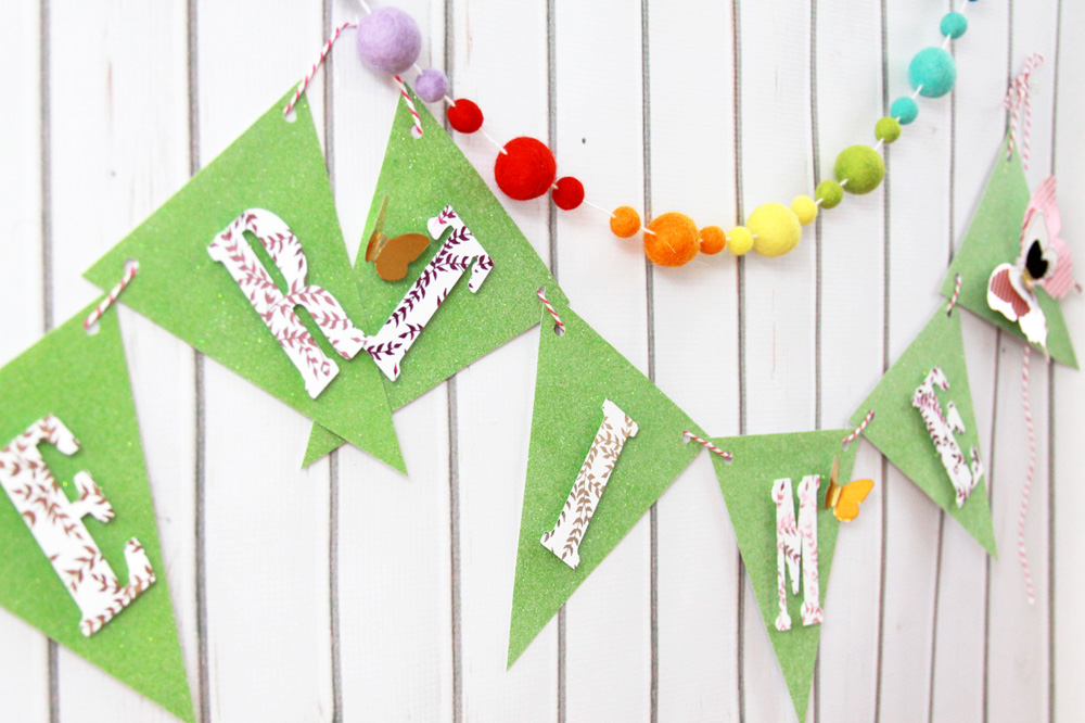 DIY Summer Time Pennant Banner