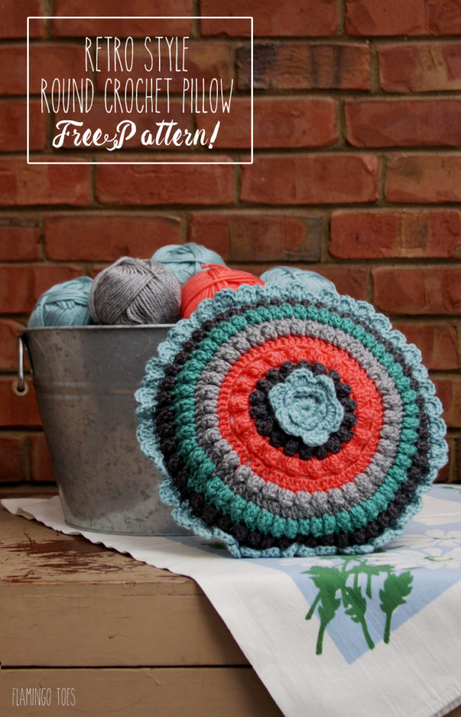 Retro Style Crochet Pillow – Free Pattern