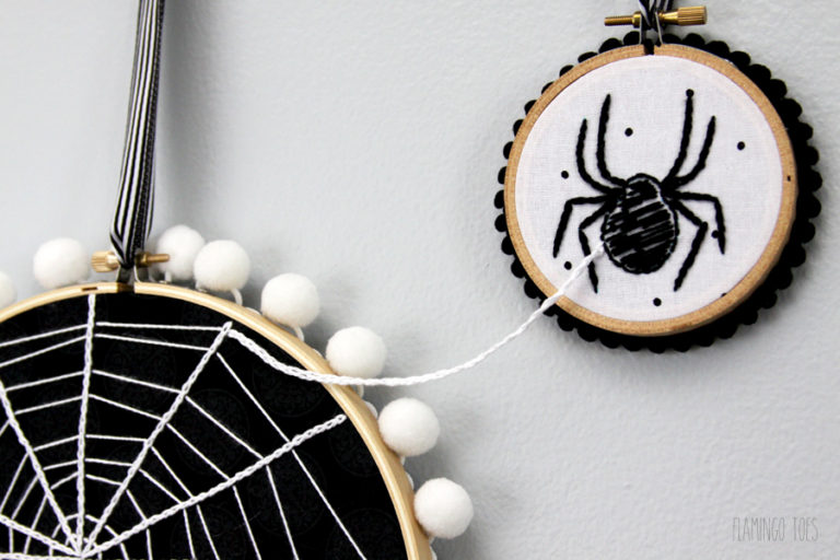 Halloween Spooky Spiderweb Hoop Art