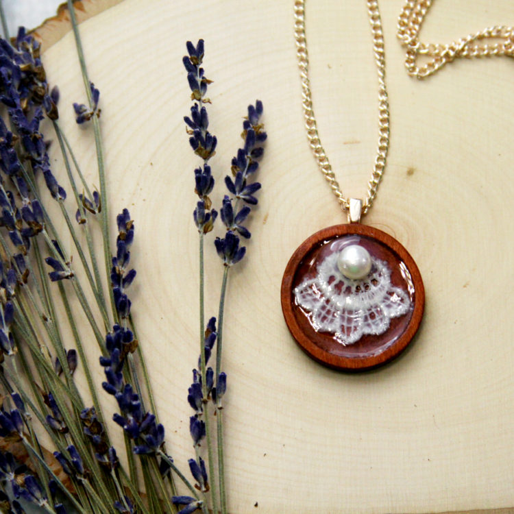 DIY Wood and Lace Pendant Necklace