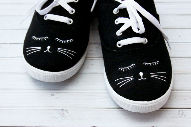 Cute Embroidered Black Cat Shoes