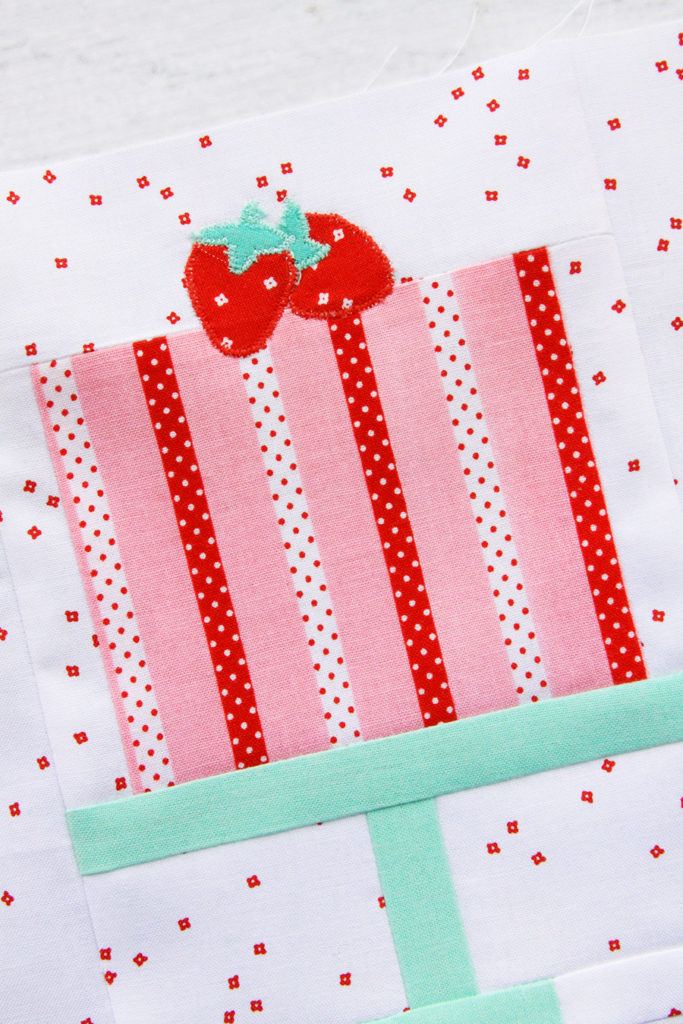 Bakery Window Mini Quilt with Shortcake Fabric