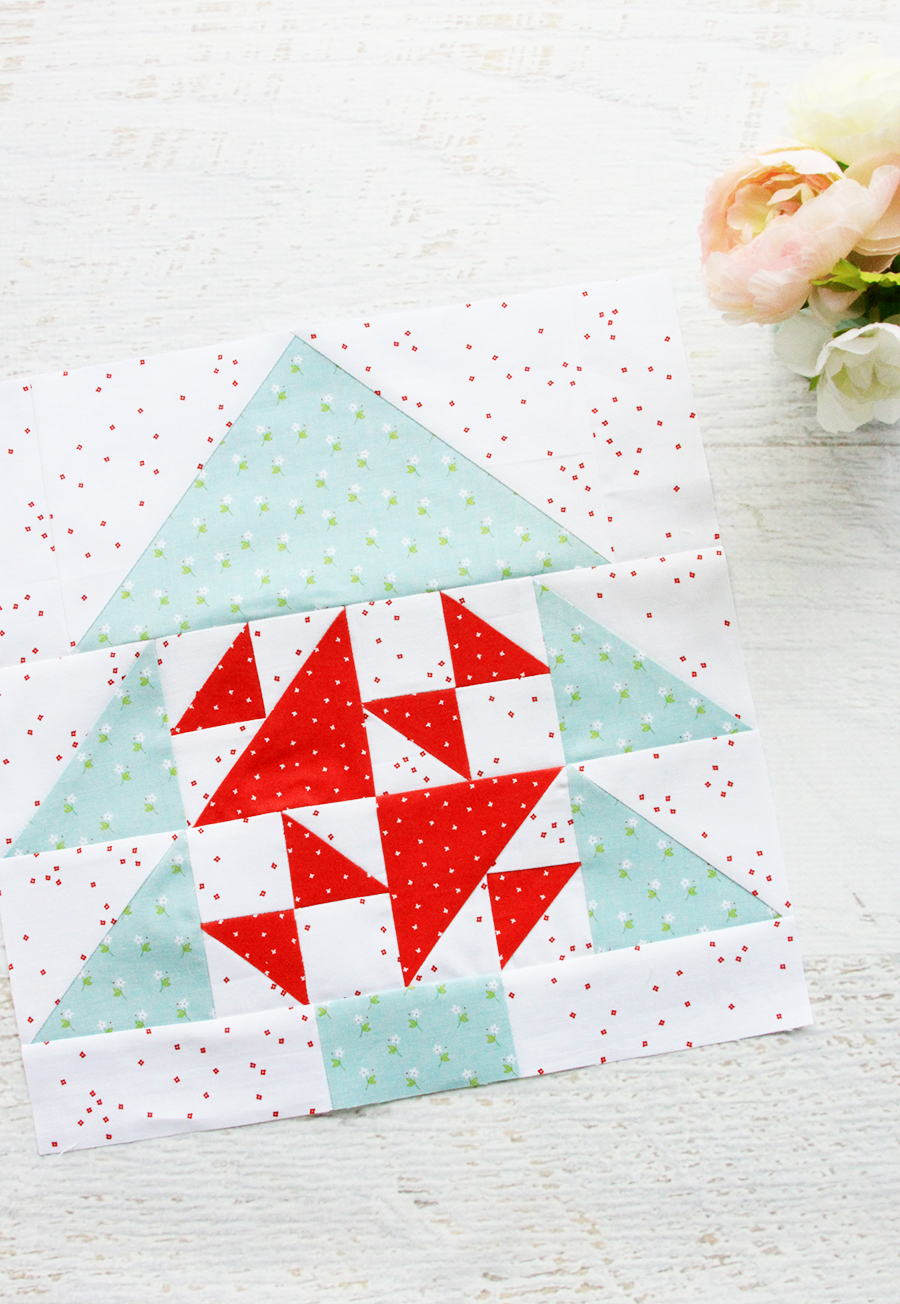 Merry Mini Quilt Block 4