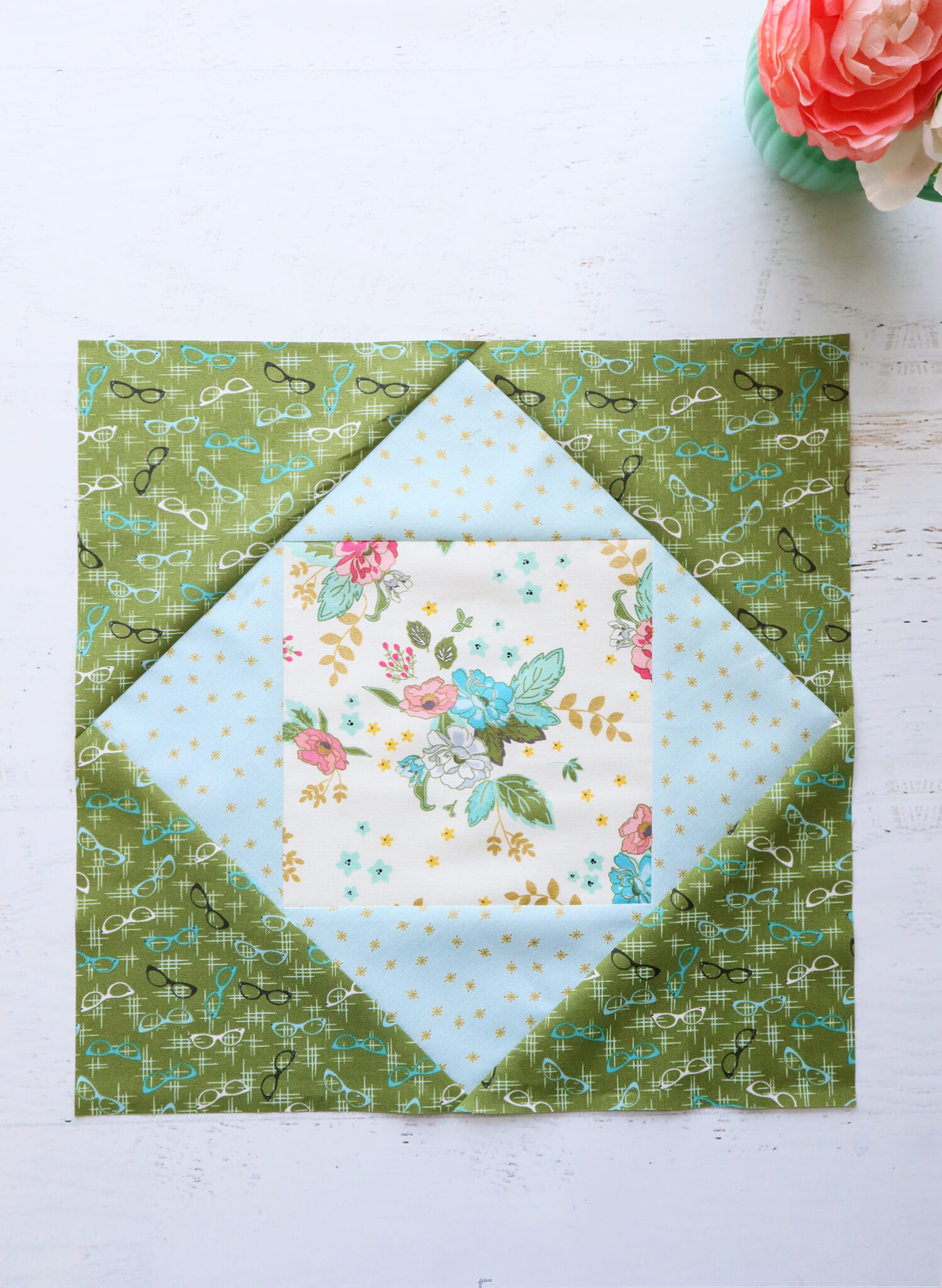 Square in a Square Block – Building Blocks Quilt