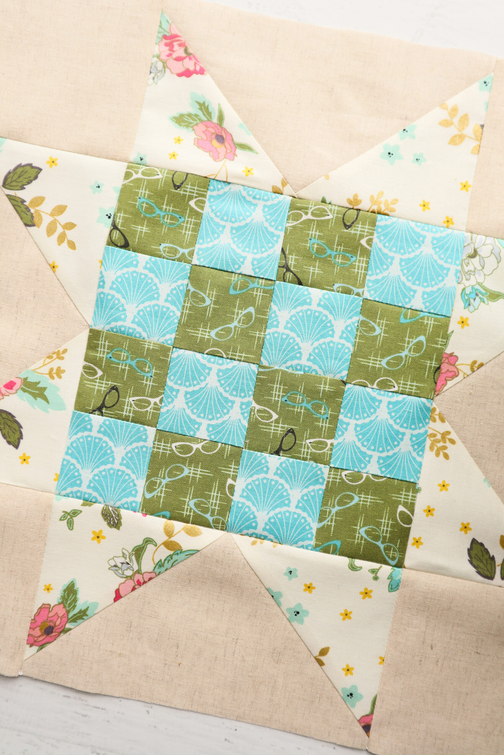 Checkerboard Star Block – Building Blocks Quilt