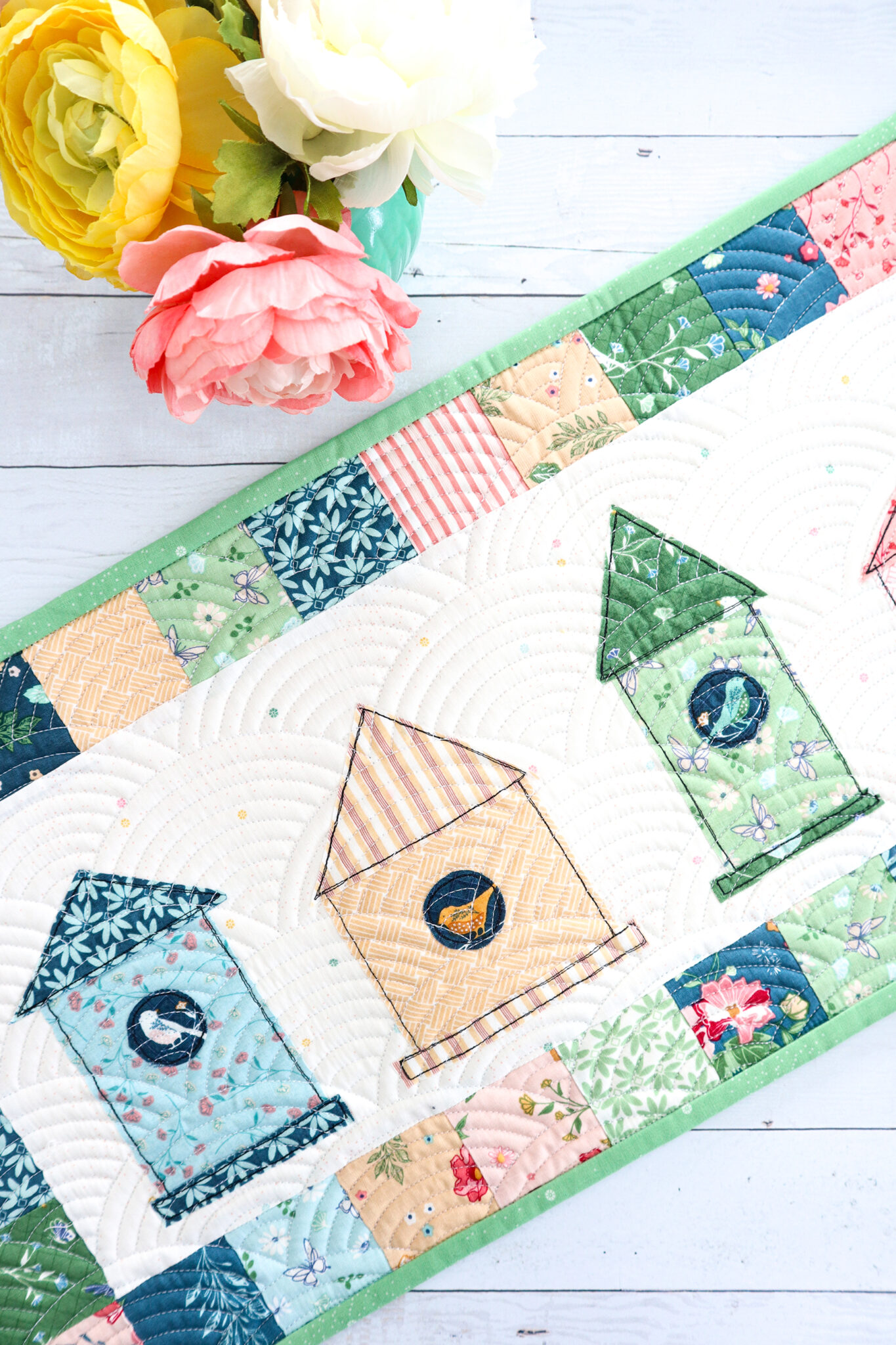 Birdhouse Lane Table Runner